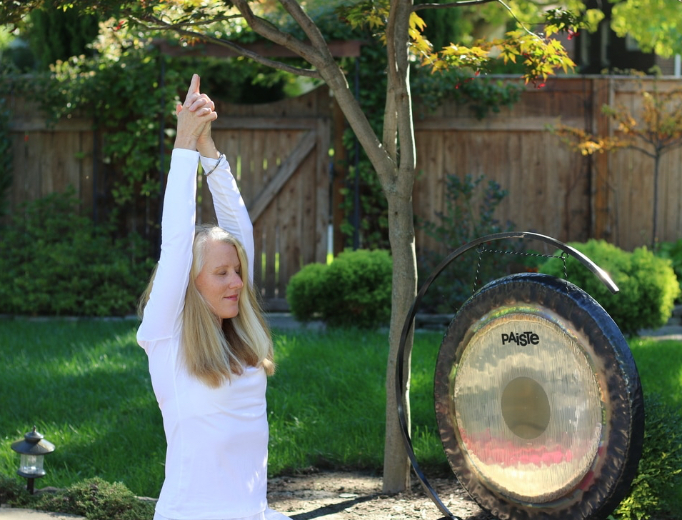 Bang a Gong | Made in Cleveland